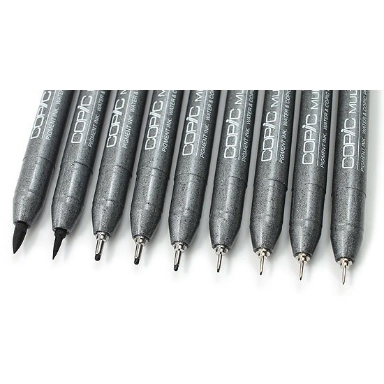 Copic Multiliner B-2 Set de 9 (003, 005, 01, 03, 05, 08, 1, BS, BM) - Negro