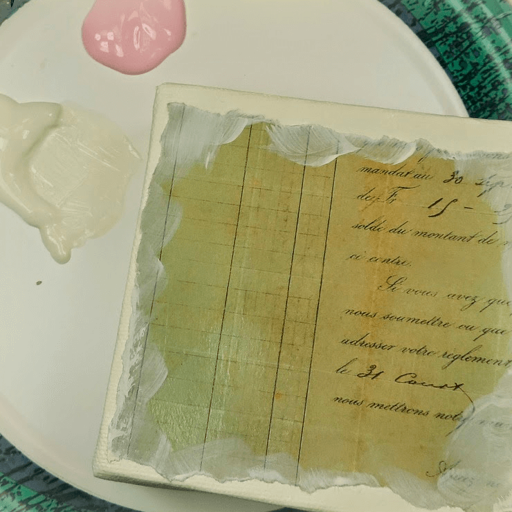 Plaid Mod Podge Antique Matte 8oz (236ml)